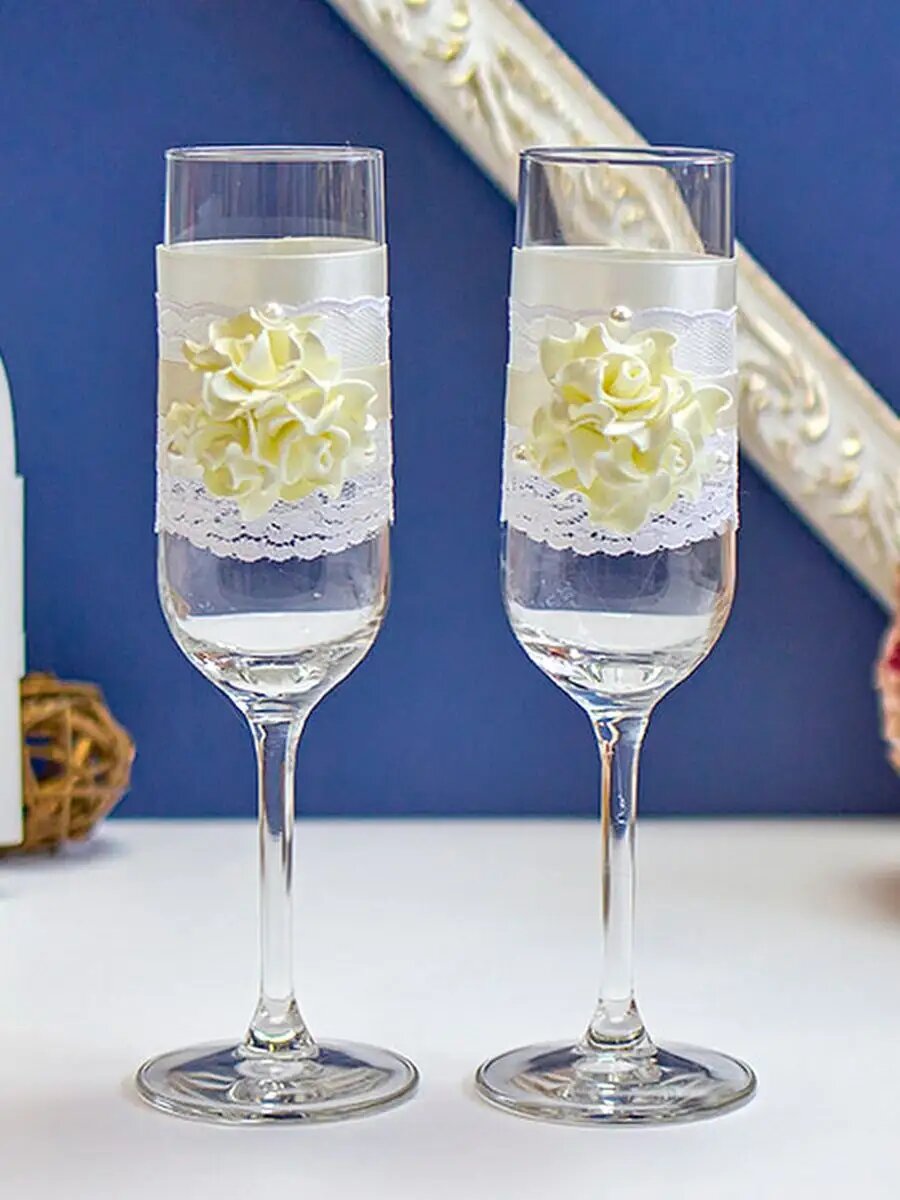 Свадебные бокалы для шампанского молодоженов набор фужеров
