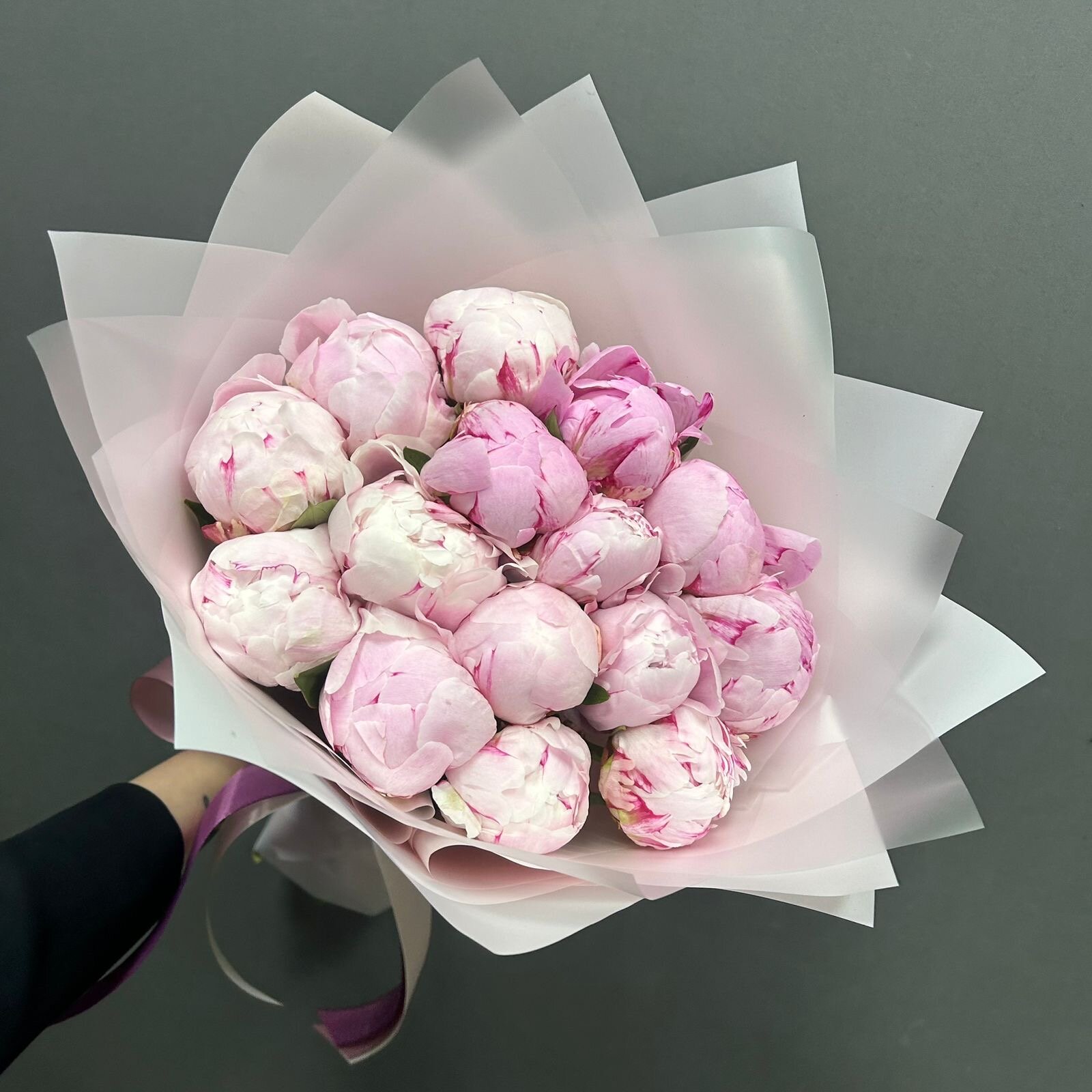 Монобукет FLOWELLE "Садовые пионы", 15 шт, розовый, высота 45см