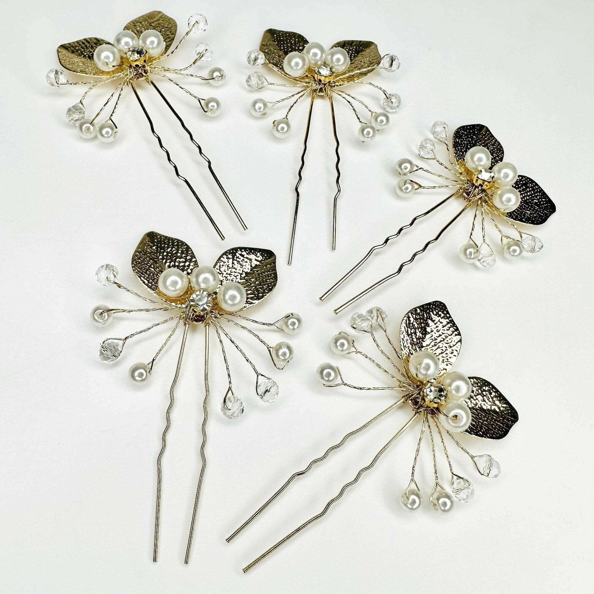 Шпильки декоративные для волос. Свадебное украшение для прически. Вечерние шпильки для волос с листьями с жемчужными белыми бусинами, золотые, 5 шт