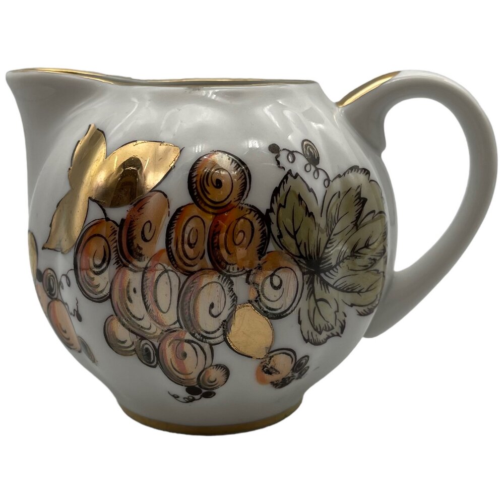 Сливочник "Золотой виноград", автор Яковлева С. Е, худ. Богданова С. П, фарфор,1970-1980 г, ЛФЗ, СССР