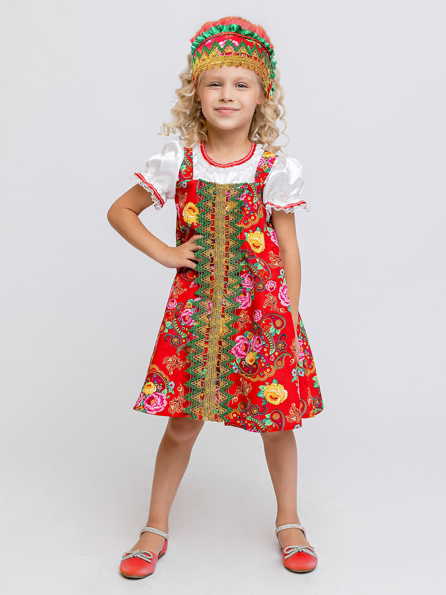 Костюм пуговка