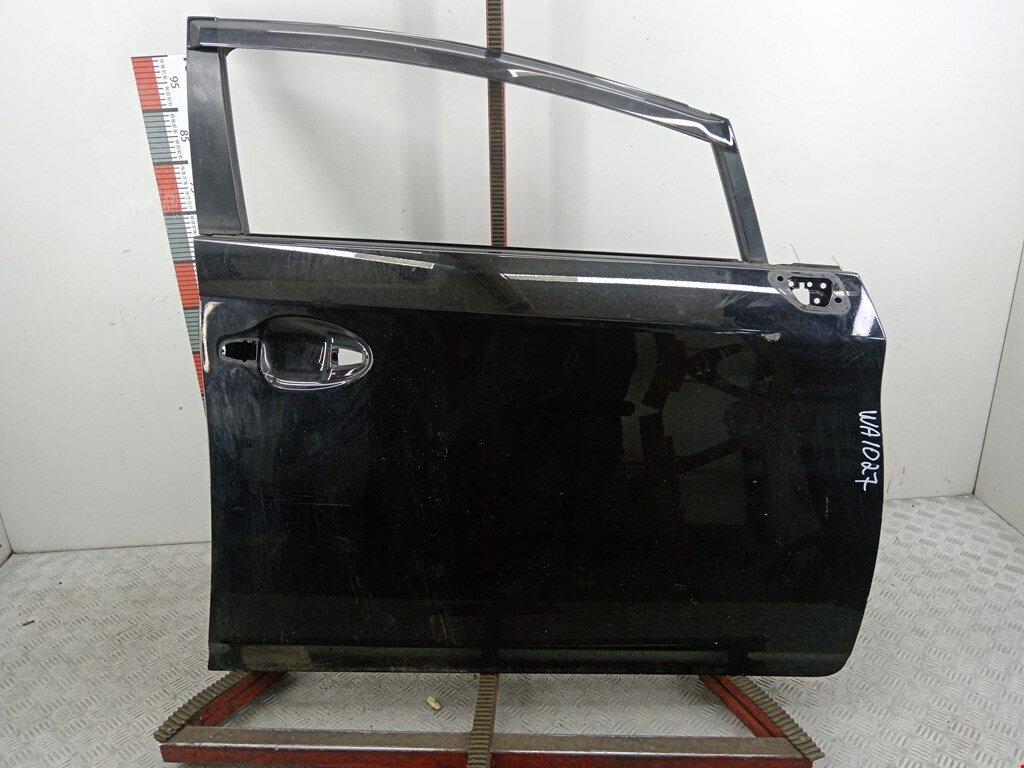Дверь передняя правая Toyota Prius 3 (XW30) 6700147070 арт. 2114542