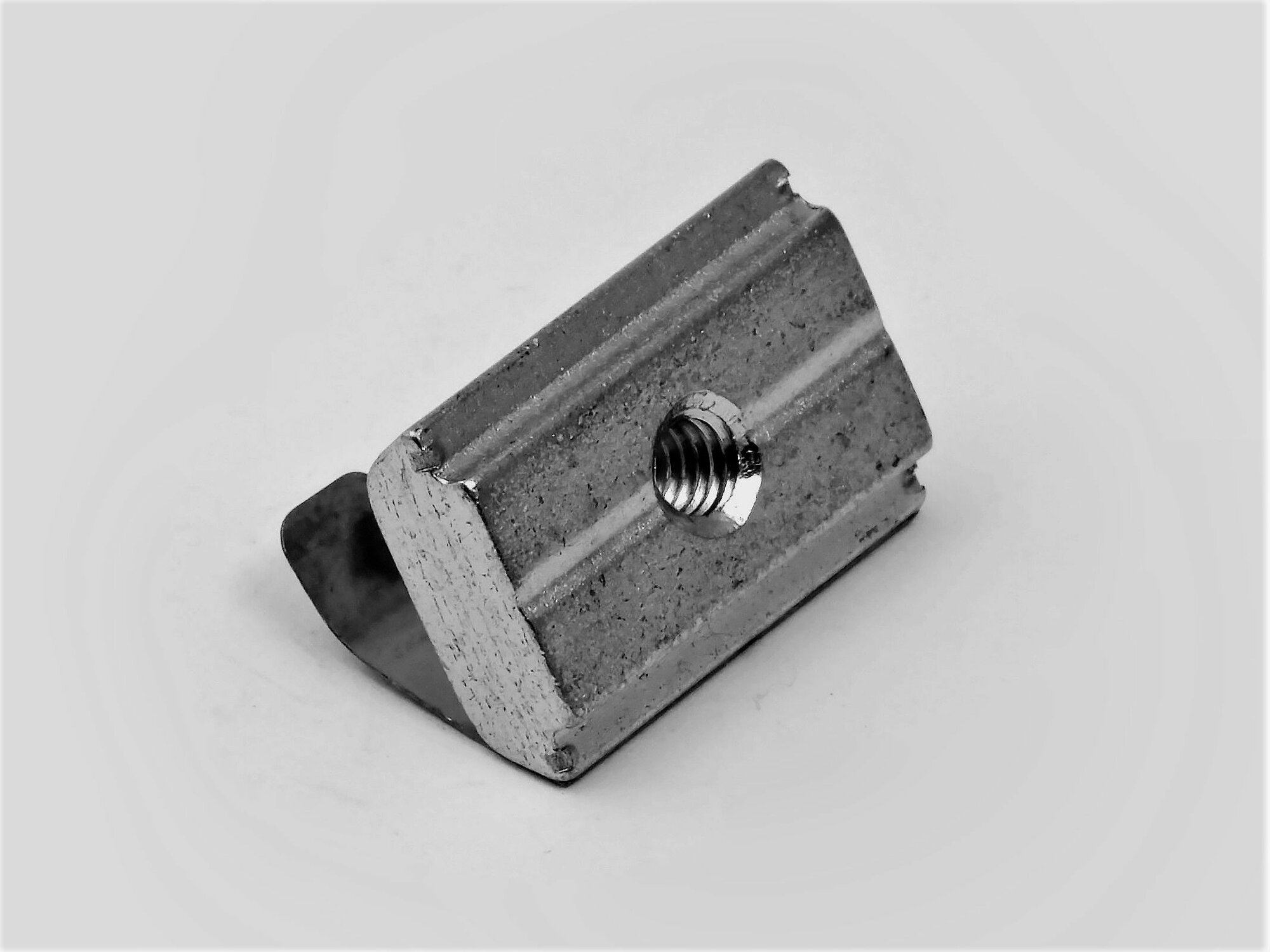 Сухарь пазовый М4 с лапкой, паз 10, B29 / 6 шт / соберизавод