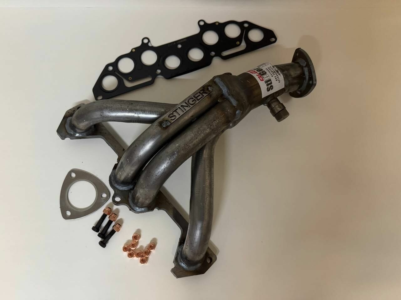 Труба приёмная 4-1 для автомобилей ВАЗ, LADA 8V Priora/Granta/Kalina/2110-15 (комплект с прокладками, гайками, болтами)