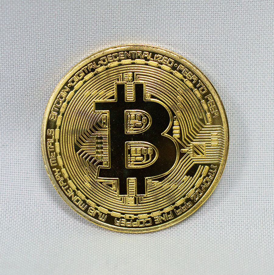Монета сувенирная Биткоин
