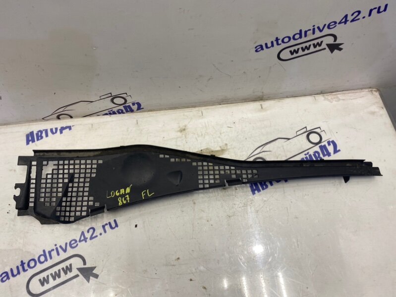 Б/У решетка, жабо под дворники Renault Logan 2006 LS12 K7J710 Лев. 22887 RENAULT арт. 8200294315