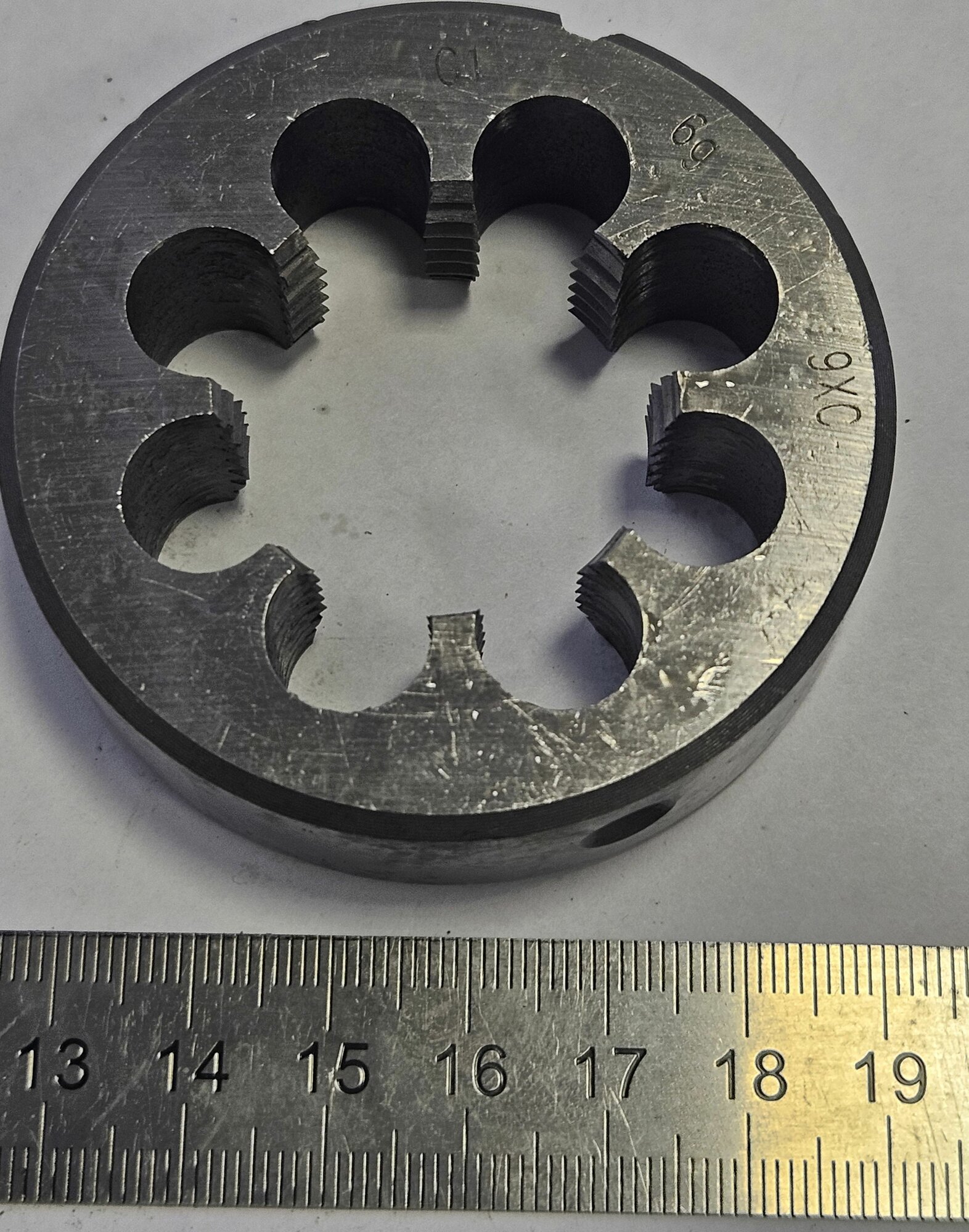 Плашка трубная цилиндрическая G 1