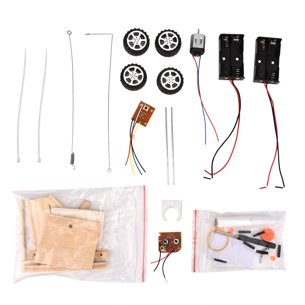 Набор для самостоятельной сборки деревянной модели радиоуправляемой машинки. Игрушечный набор для детей, развивающая игрушка.