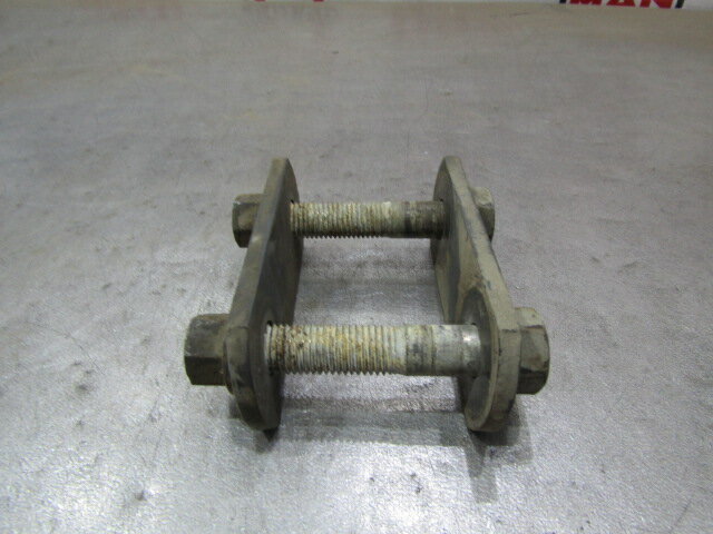 Серьга передней рессоры в сборе DAF XF105