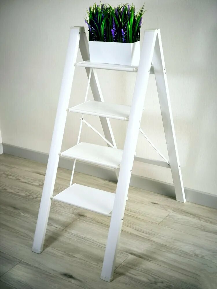 Стремянка лестница для кухни складная 4 ступени