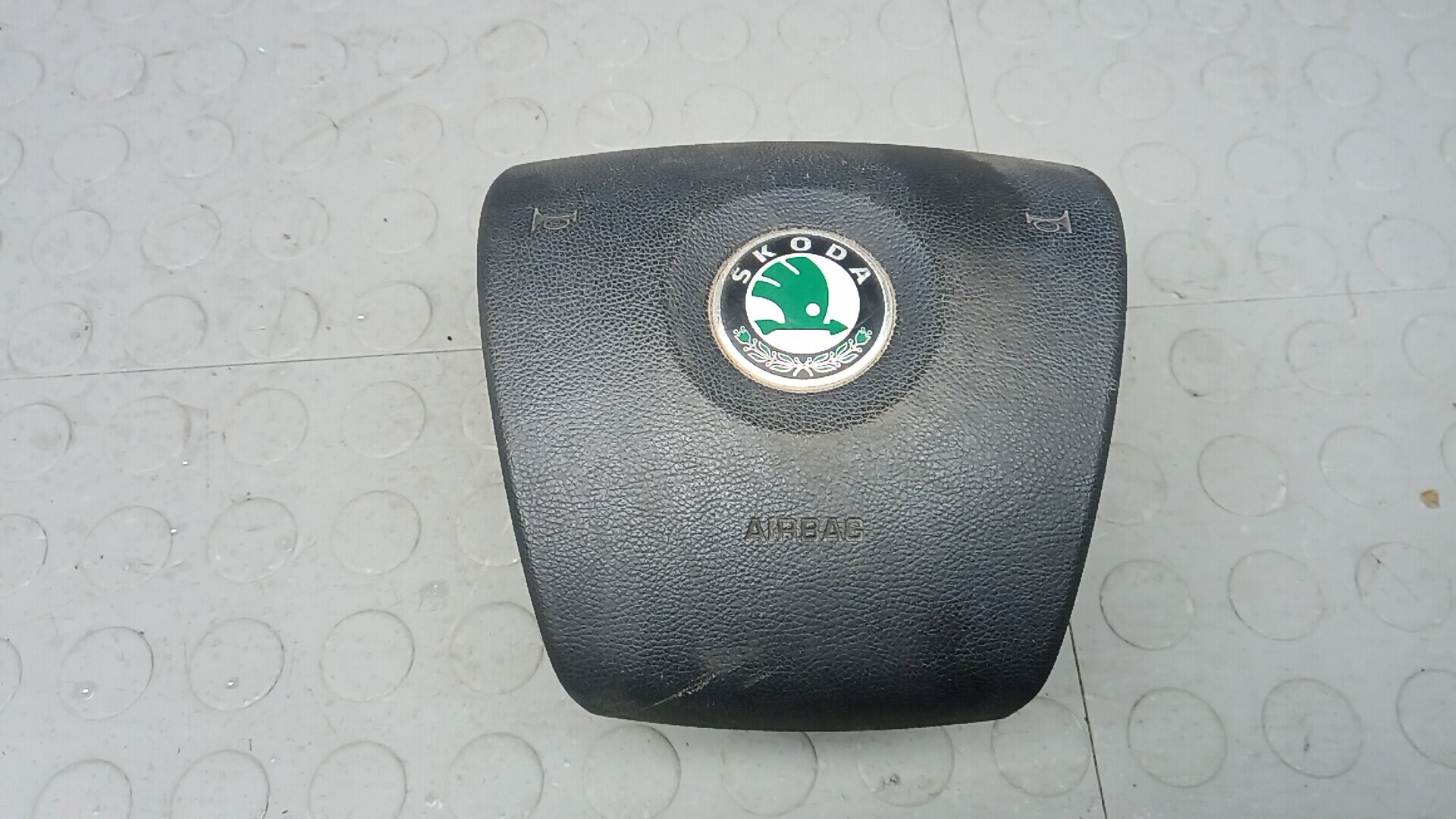 Подушка безопасности водителя SKODA OCTAVIA A5, Номер 1Z0880201AM