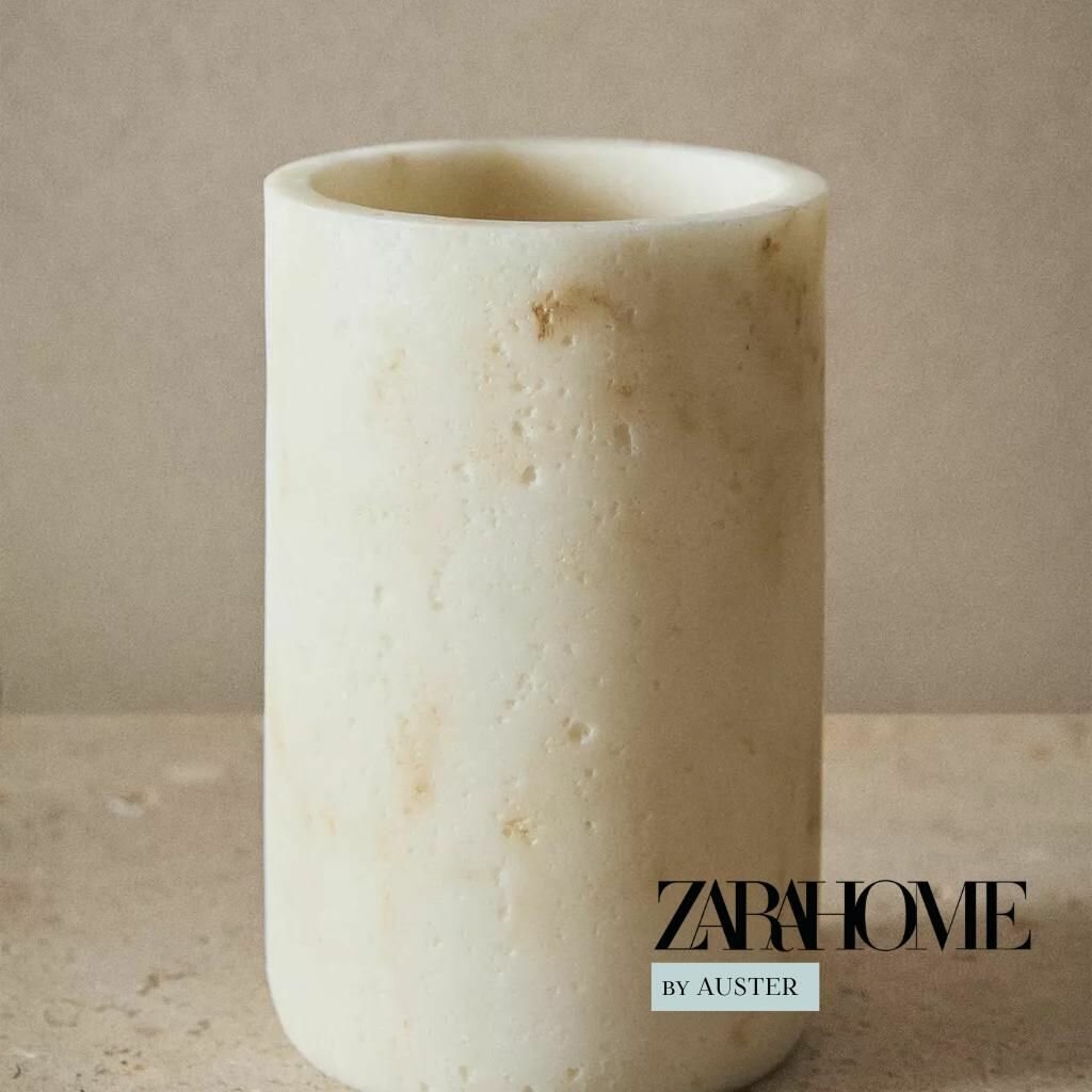 Стакан для ванной комнаты