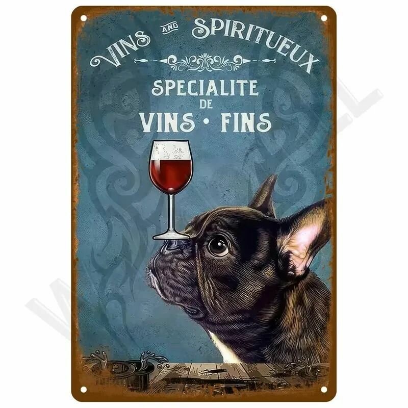 Табличка французский бульдог с вином, "Vins et Spiritueux", ретро стиль, металл, декор для интерьера, 20х30 см.