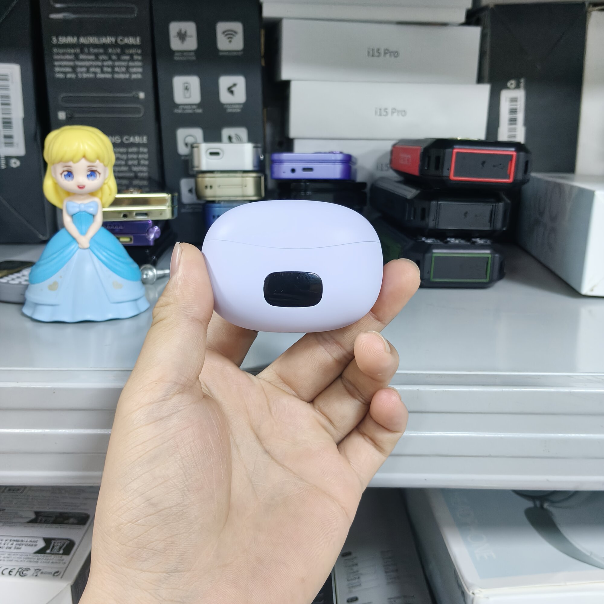 New Wireless Bluetooth Clip-On Earphones, Fashionable Design with Ear Clip, Comfortable Wear, Ear-Friendly, High Sound Quality, LED Digital Display, Long Battery Life, Suitable for Multiple Users