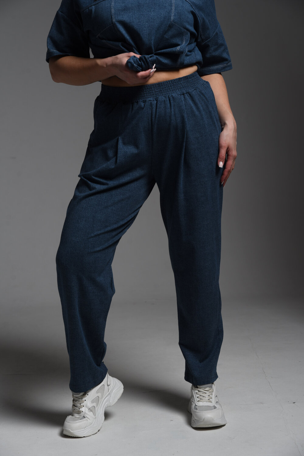 Брюки бананы