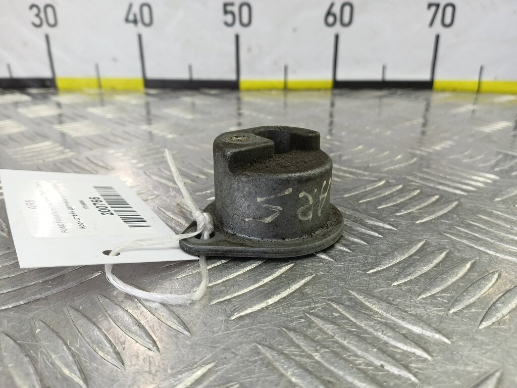 Кронштейн датчика коленвала Б/У для FORD Focus II рестайлинг (2007—2011) 1752469