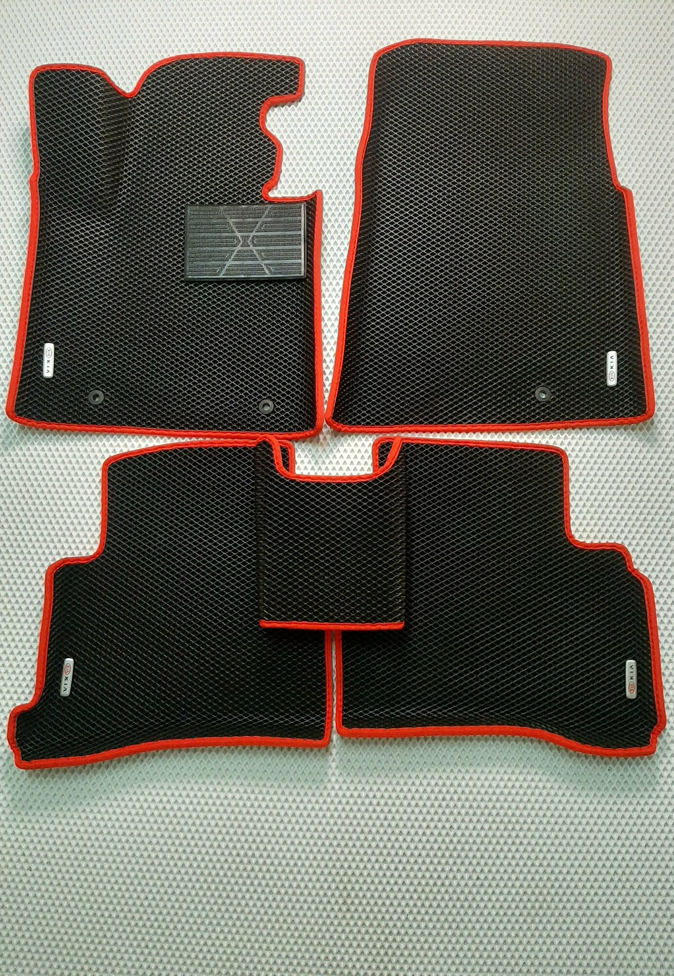 Автомобильные коврики EVA С бортами для KIA SPORTAGE IV / КИА спортейдж IV 2015-н. в.