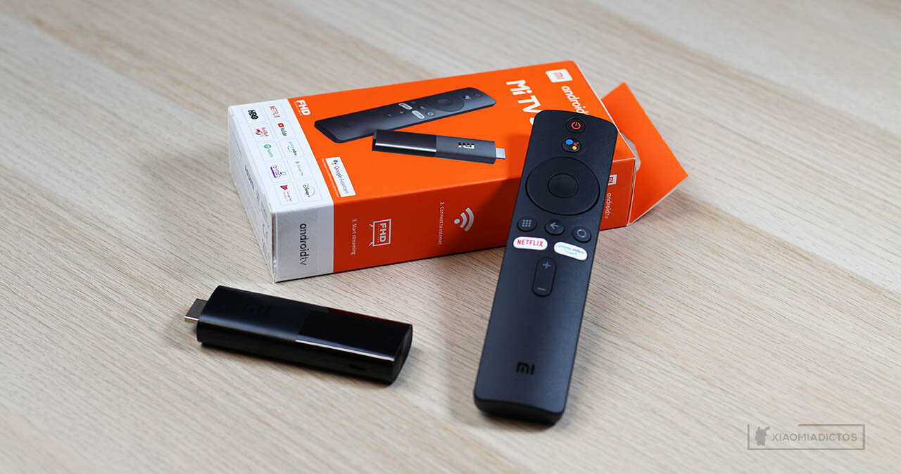 ТВ-адаптер Xiaomi Mi TV Stick 4K HDR, черный.уценка.