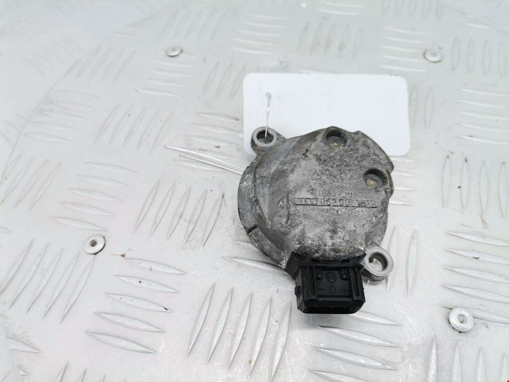 Датчик распредвала Audi A4 B5 058905161B арт. 1748027