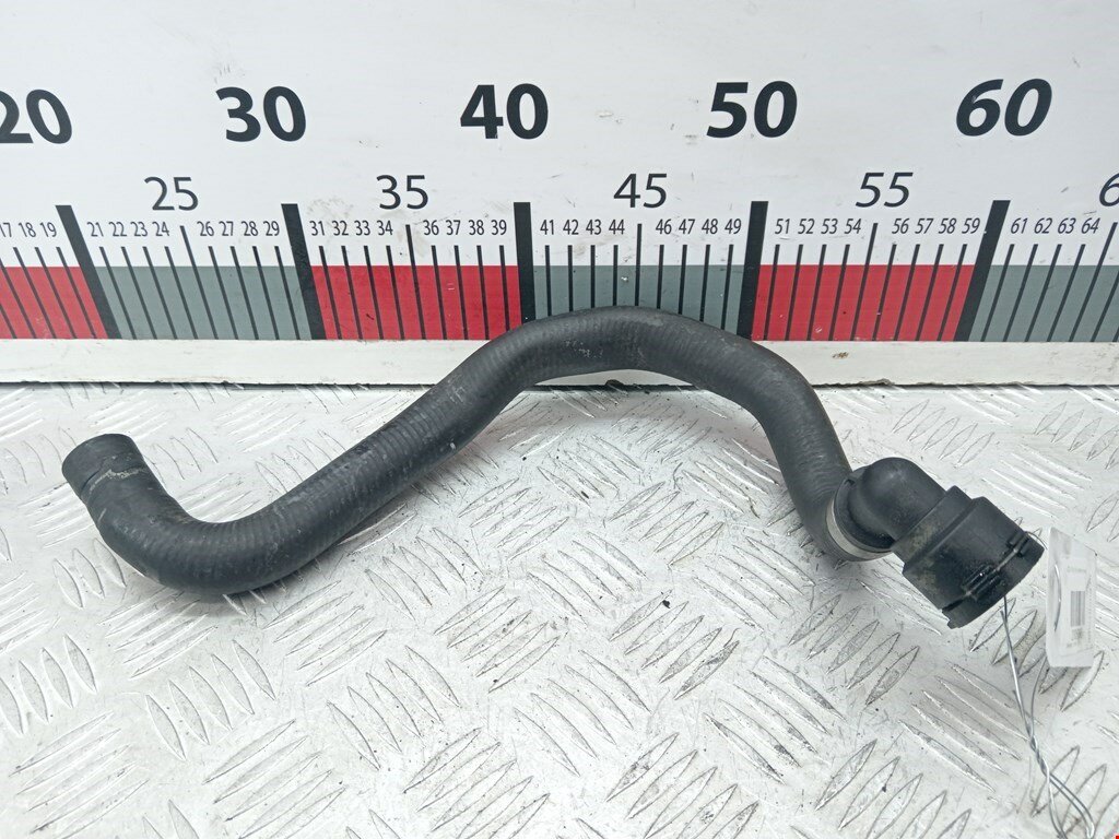 Патрубок отопителя (печки) Volkswagen Passat 5 GP 8D0819373N арт. 2005865