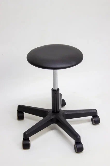 Стул для груминга wikiGROOM Leader M, для груминга, для парикмахера, пневматическая регулировка высоты