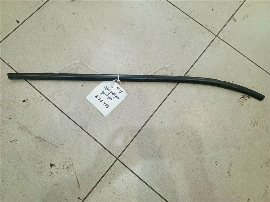 Накладка стекла заднего правого (бархотка) от Kia Ceed 2012-2018