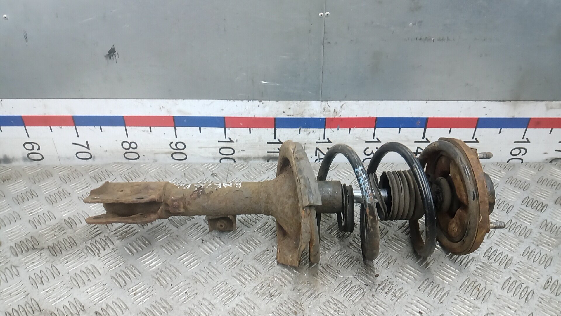 Стойка передняя левая CITROEN C-CROSSER