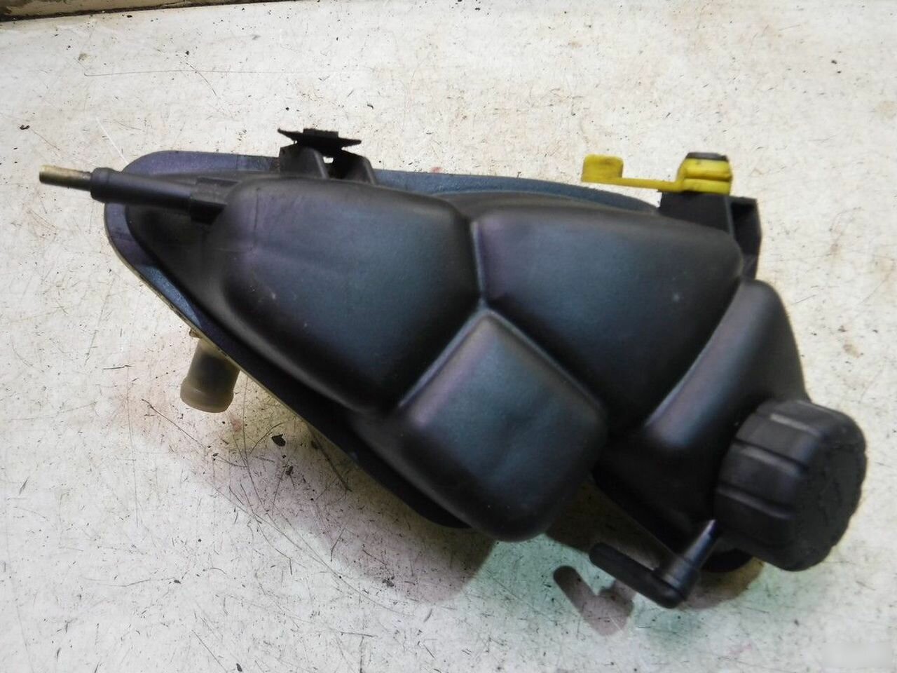 Бачок расширительный Mercedes-Benz A-класс W168 (1997—2001) 1685000140