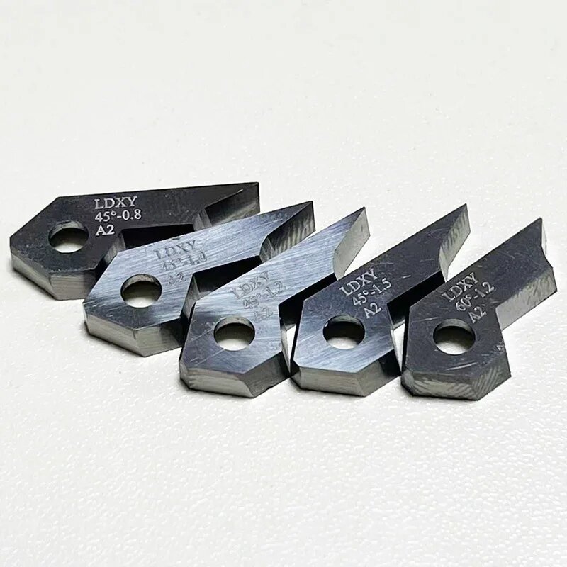 Развертка из карбида вольфрама 45/60 градусов 45-1.5