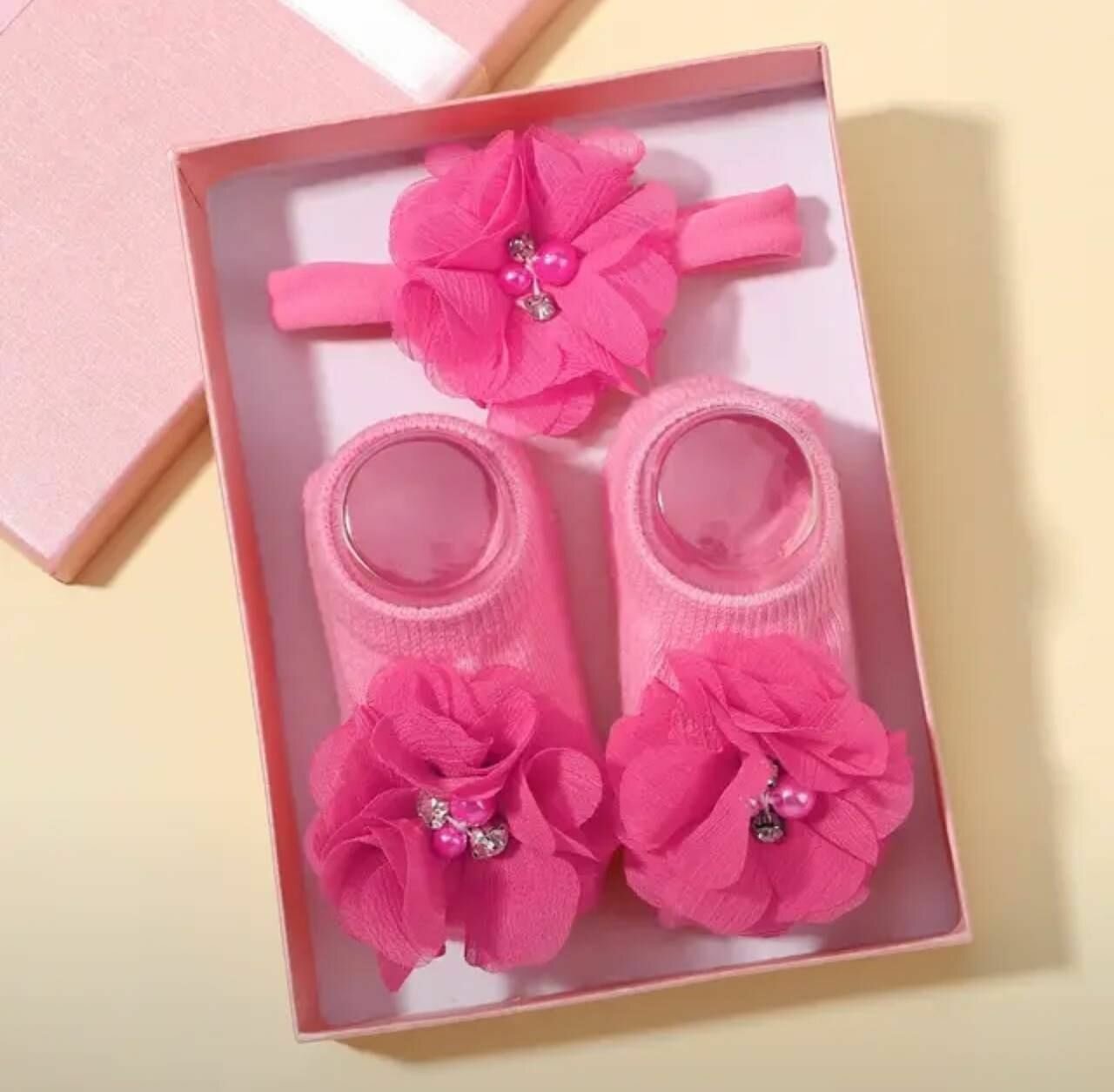 Носки Весна-лето 2025