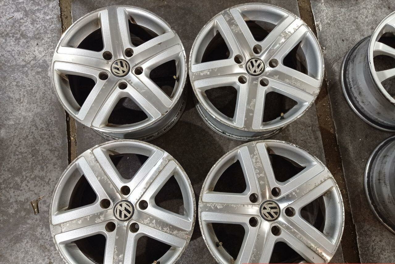 Колесные диски Replica 17x7.5 PCD 5x130 D71.6 ET50 Серебристый с полированной лицевой поверхностью (Реплика)