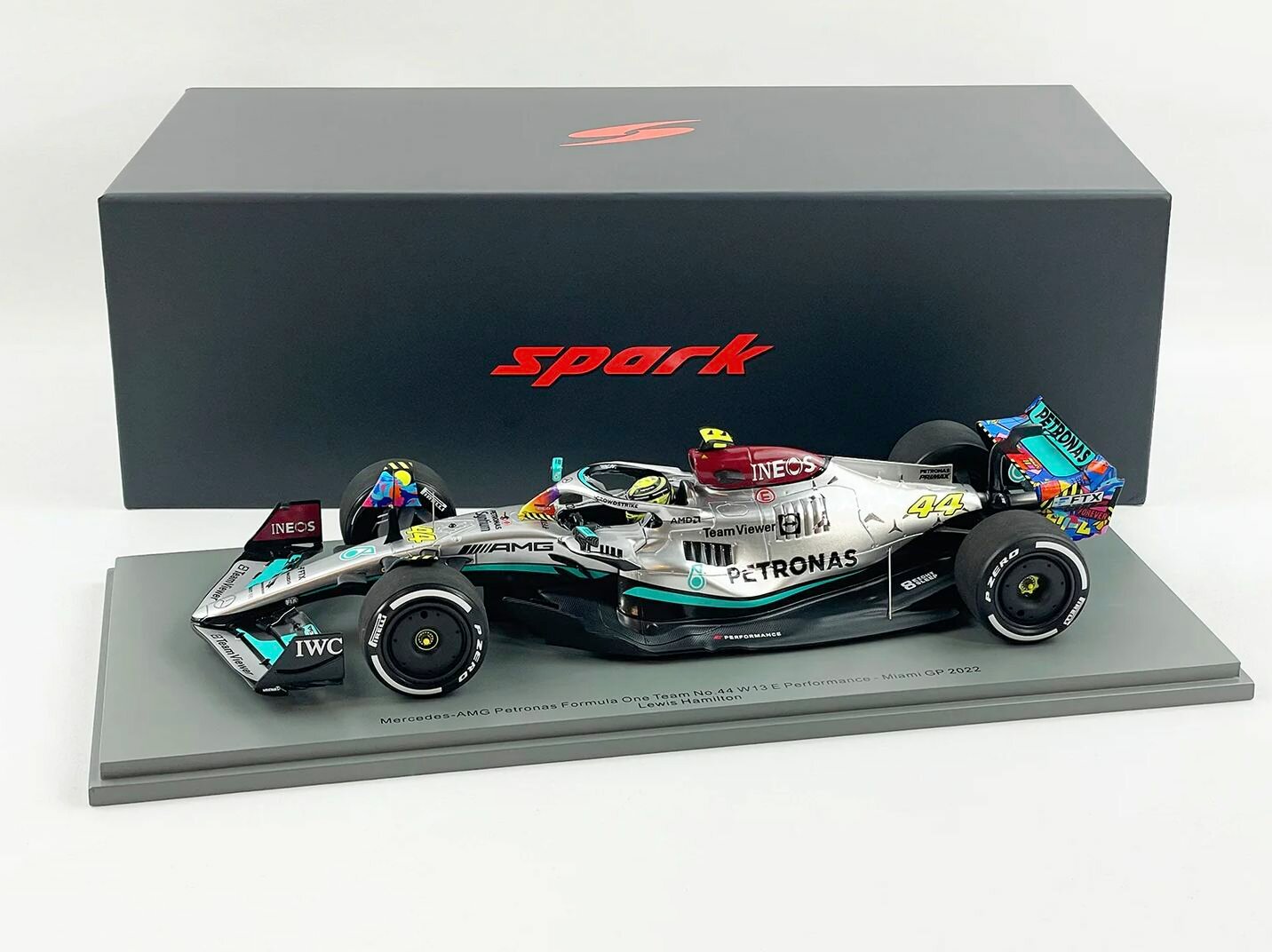 Коллекционная машинка Sparky 1:18 F1 Mercedes-Amg Petronas W13E Performance N0.44 Lewis Hamilton Miama GP 2022