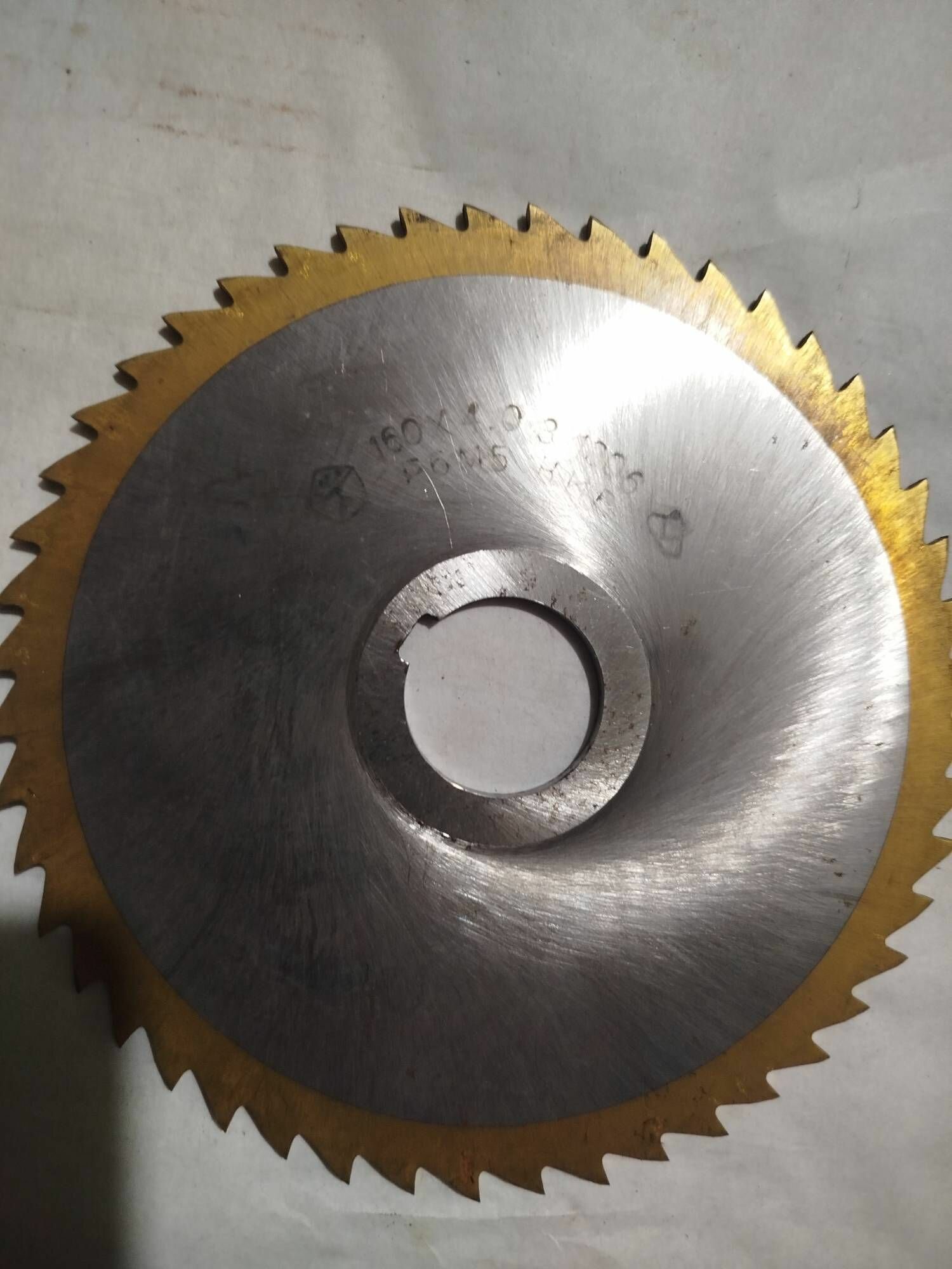 Фреза дисковая отрезная Р6М5 Z48 Тип 2 160x4x32 СССР