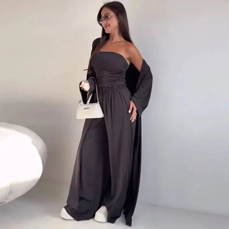 Комплект одежды