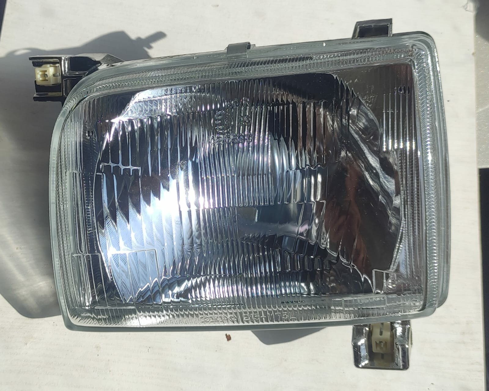 DEPO 2151173LLDE Фара основная 26060-2S425 26060-3S225 26060-3S325 26065-2S400