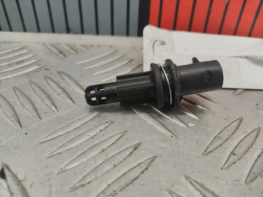 Датчик температуры воздуха Opel Astra G 12129596 арт. 2104081