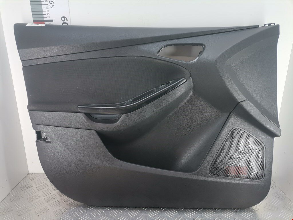 Обшивка (карта) двери передней левой Ford Focus 3 1792225 арт. 1934431