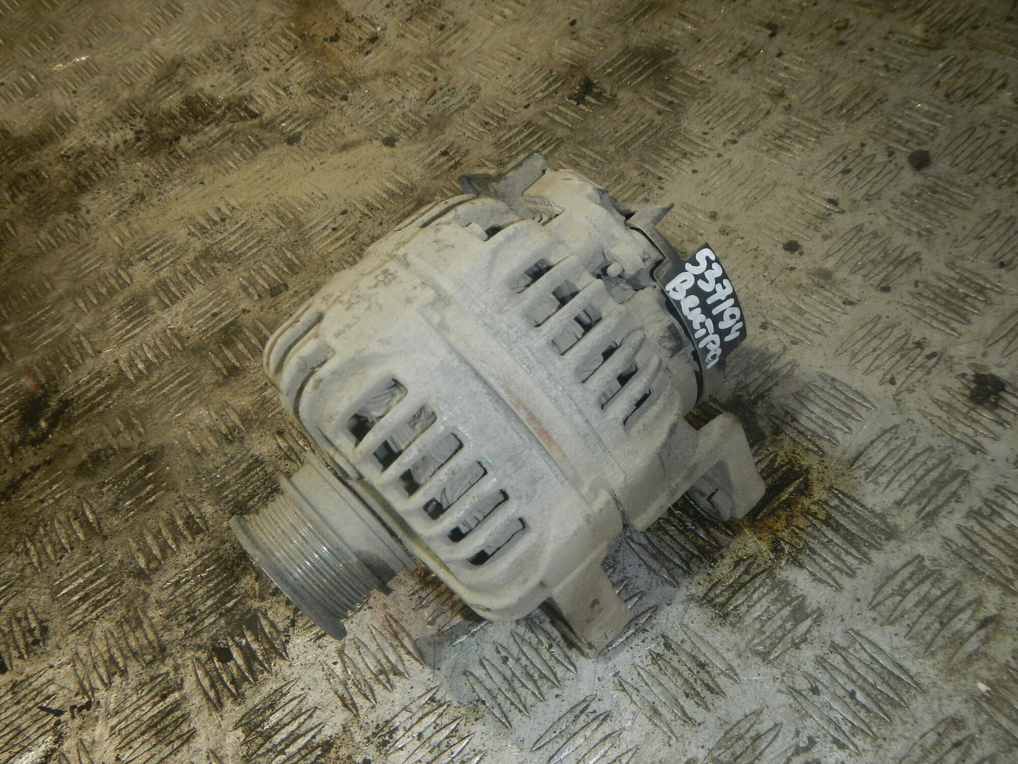 Б/У Генератор, Opel (Опель)-VECTRA C (02-) OPEL VECTRA C (02-) 1,8 Без видимых повреждений. 537194 GENERAL MOTORS арт. 24...