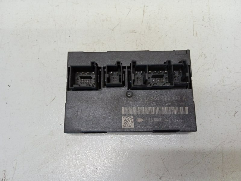 Б/У комфорта, Фольксваген Пассат Б6, VW Passat CC 2008-2017 Блок электронный Volkswagen Passat 2005-2010 B6, 3C2 104117 VAG...