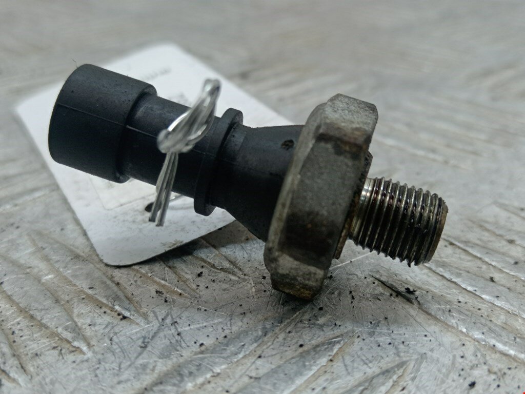 Датчик давления масла Opel Vectra C 55581588 арт. 2201862