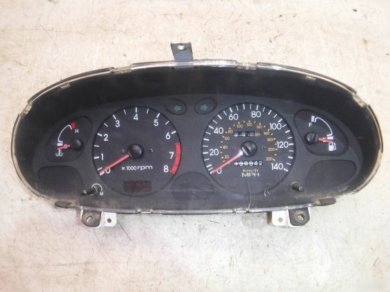 Панель приборов Hyundai Elantra II рестайлинг (1998—2000) 9436729015 9436029010