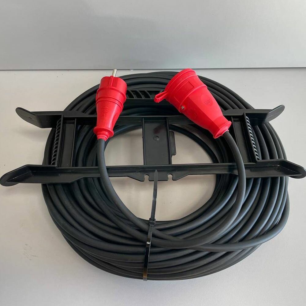 Удлинитель силовой на рамке, КГ 2х2,5, IP44, 4 кВт, 1 гнездо, 40 метров (случайный цвет)