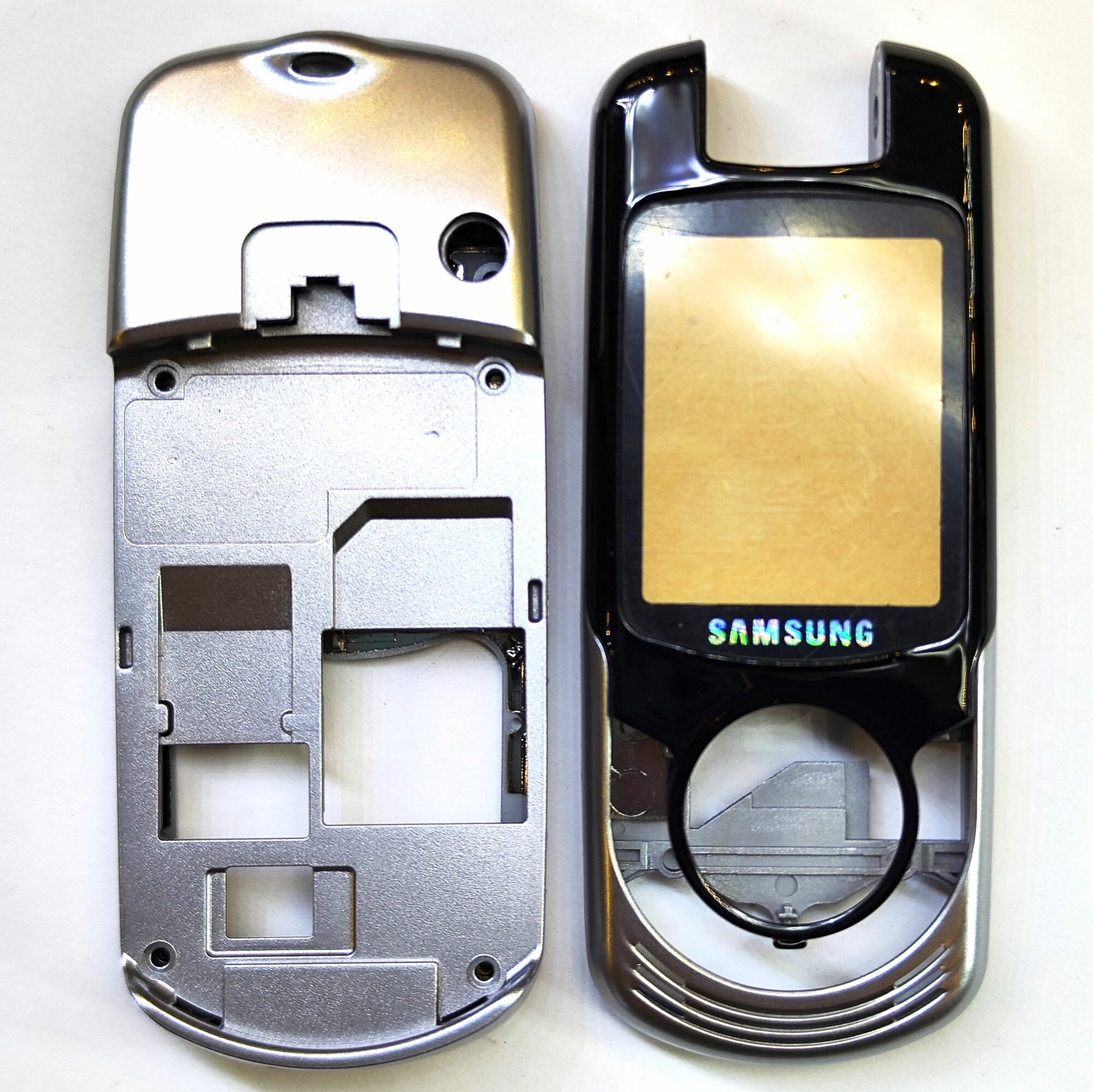 Корпус (панели) для телефона Samsung x810 без клавиатуры