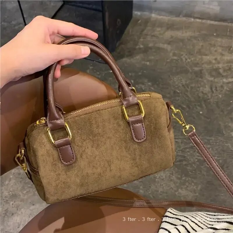 Сумка мессенджер