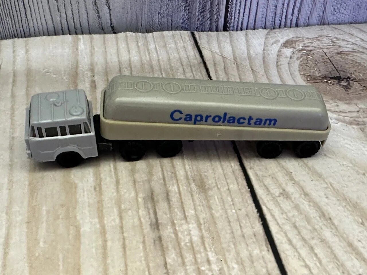 Игрушка Татра с прицепом Фрг 80 годы винтаж