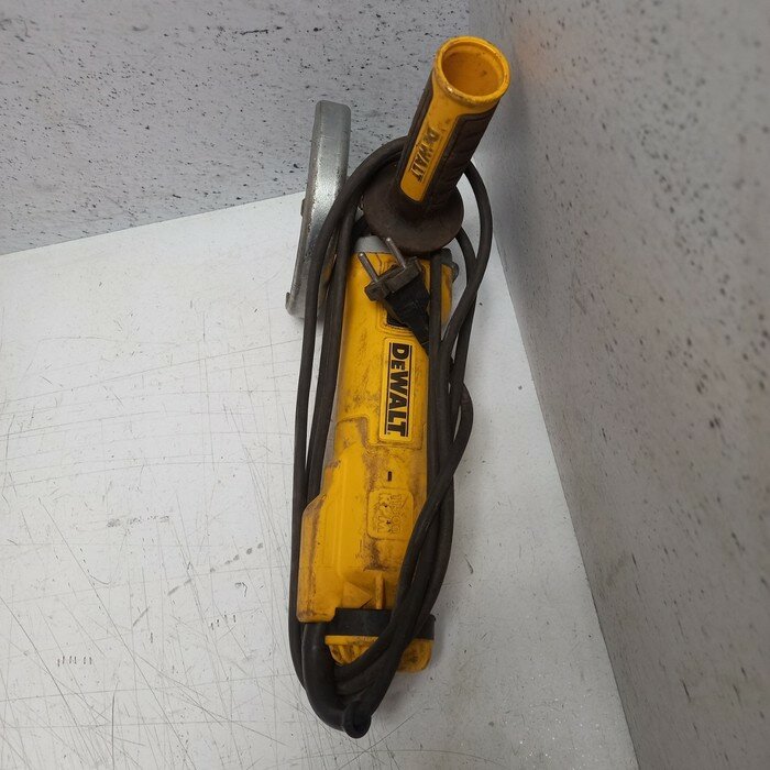 Болгарка DeWalt DWE 4215 — фото 1
