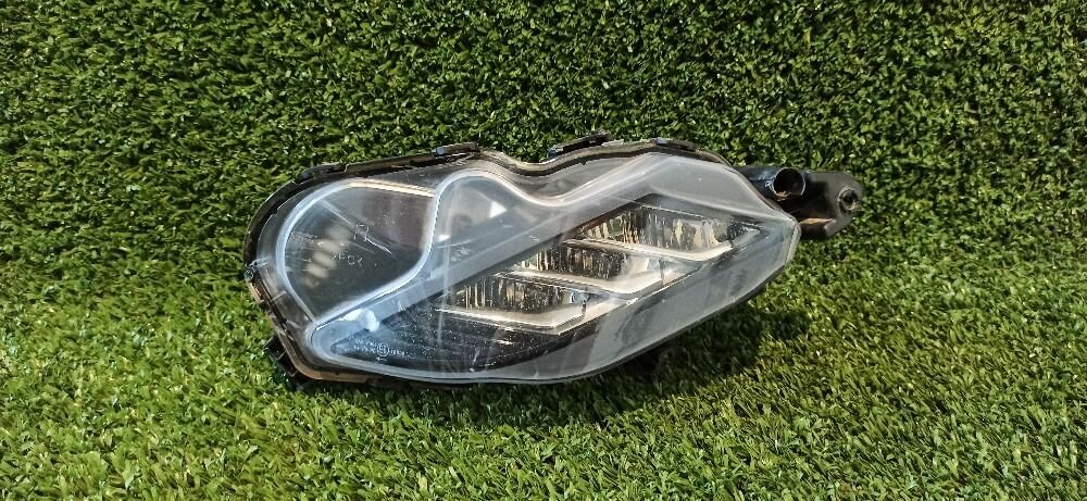 Фара противотуманная правая Kia K5 III Б/У с пробегом
