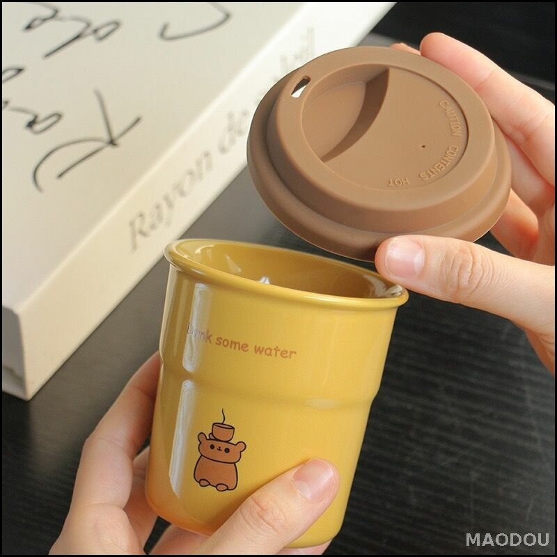 Кофейная чашка The World in a Cup, с крышкой, керамическая, 250мл, травянисто-зеленая