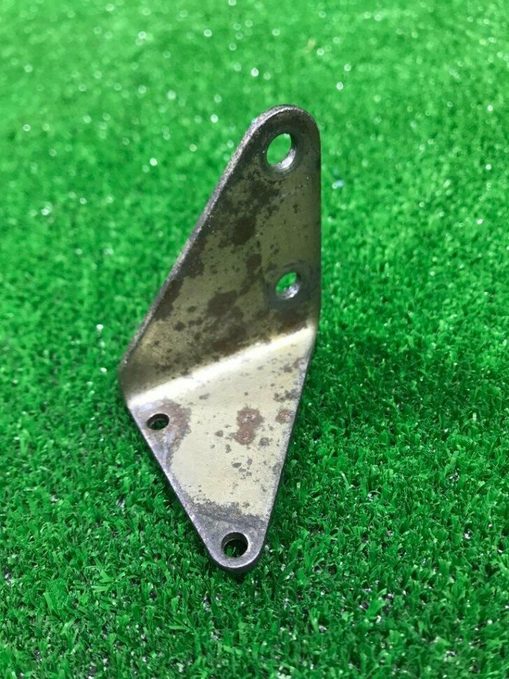 Кронштейн крепления бензонасоса Ветерок 8