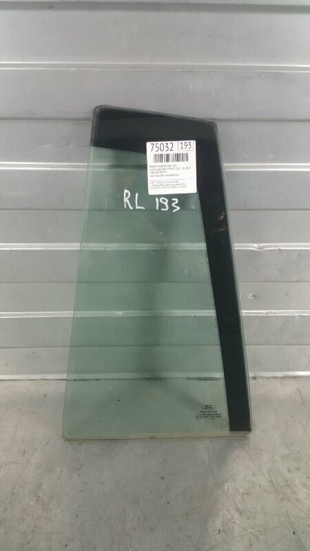 Форточка двери Ford Fusion CBK FYJA 09.2005 задн. лев. (б/у) 2N11N25831AH